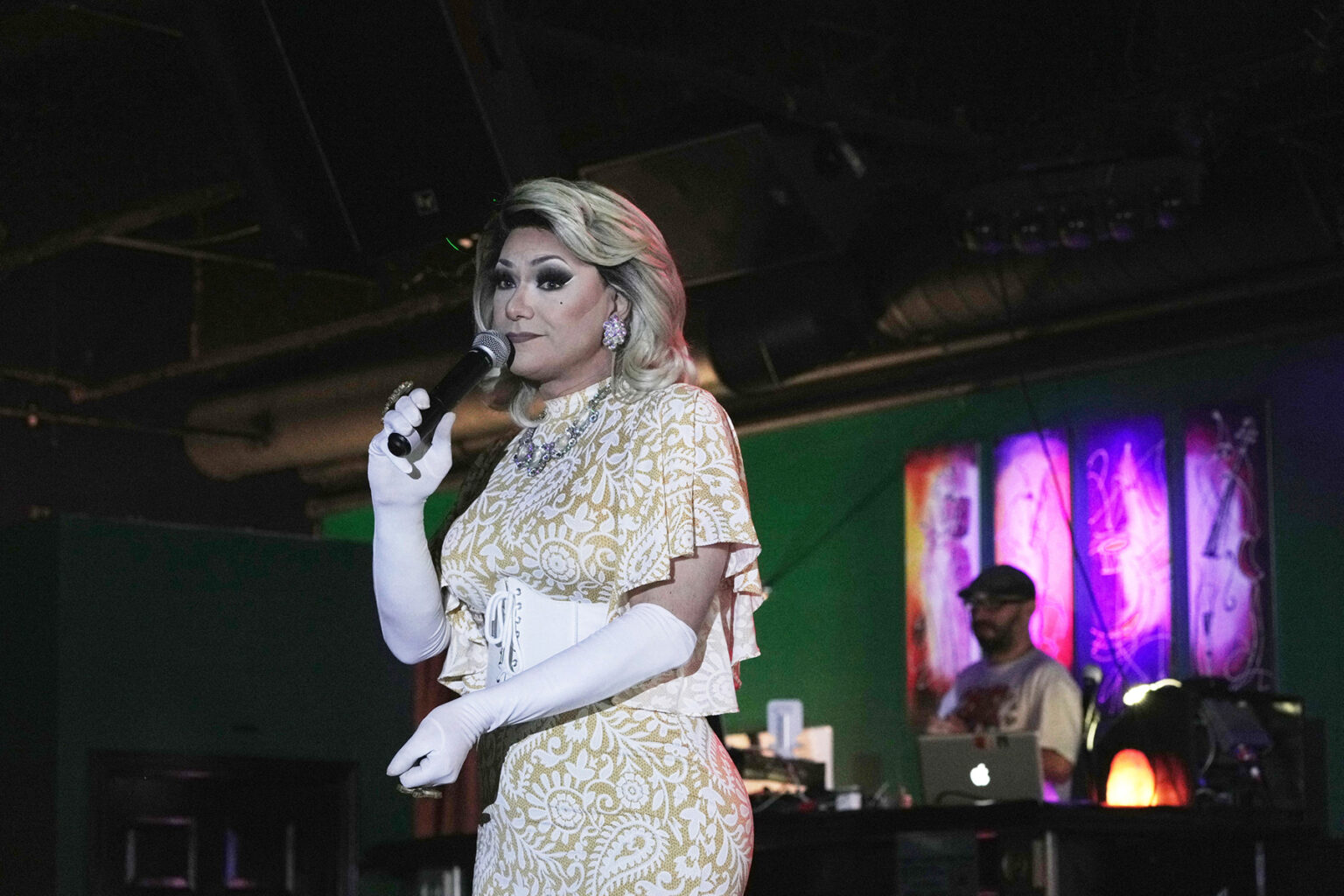 Supreme Court Won’t Intervene in Dispute Over Drag Shows at Public ...